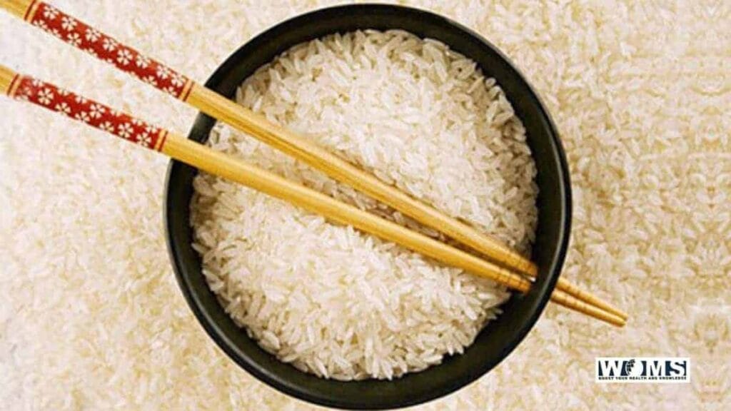 Is eating raw rice safe? - WOMS