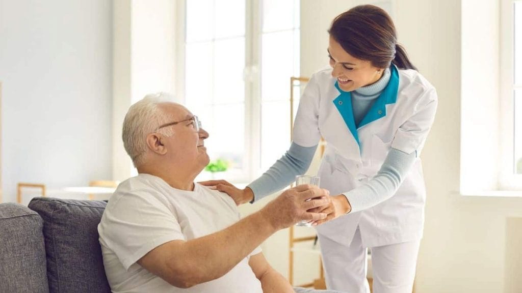 A Guide to Choosing the Right Assisted Living Facility for Your Family ...